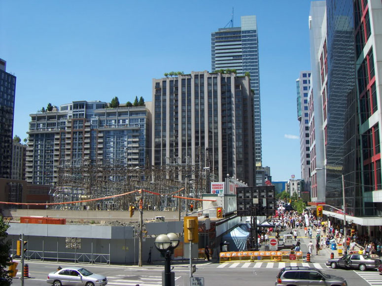 Quick Pic: Tridel's 300 Front Street West Condo Gets Started | UrbanToronto