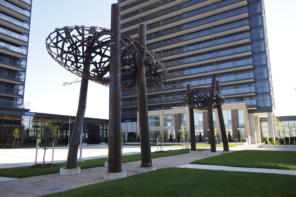 Major Artworks Dedicated at Discovery at Concord Park Place | UrbanToronto