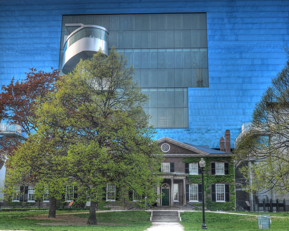 Photo of the Day: Unconventional Cladding Makes For Dramatic Backdrop ...