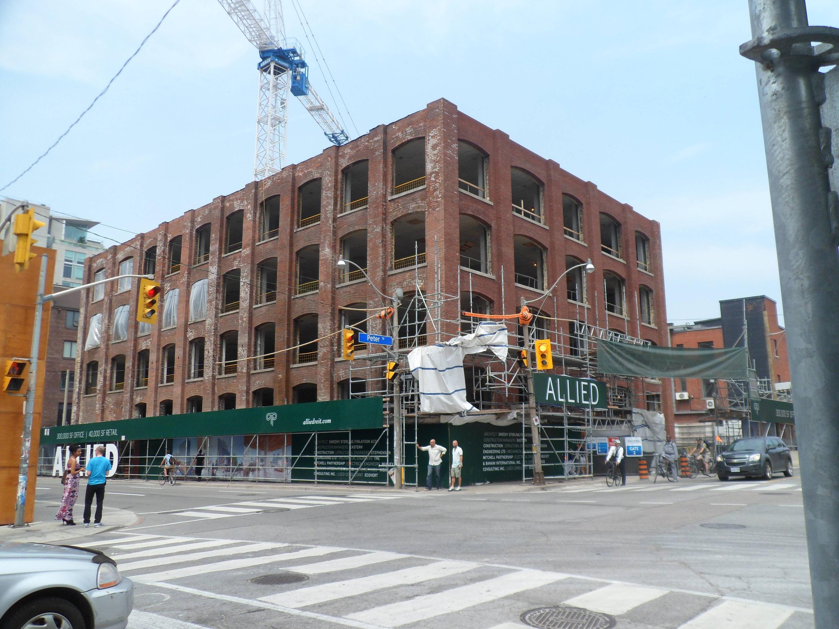 Queen Richmond Centre West: Unwrapped and Making Progress | UrbanToronto