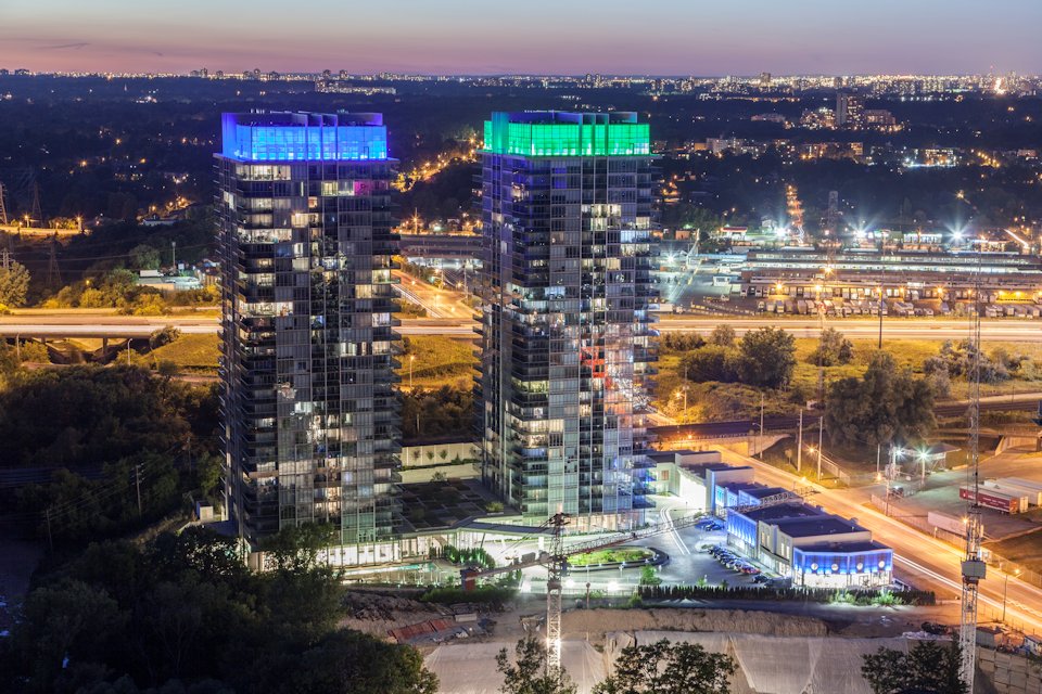 Exploring Amexon's Recently Completed South Beach Condos | UrbanToronto