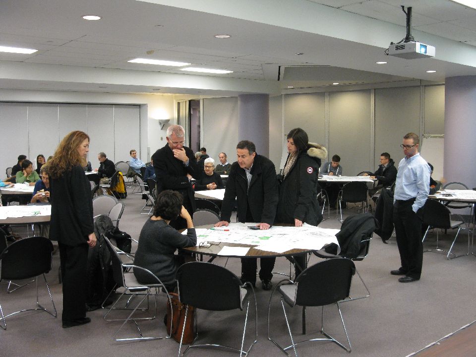 King Spadina Residents Meet to Consider Future Area Needs | UrbanToronto