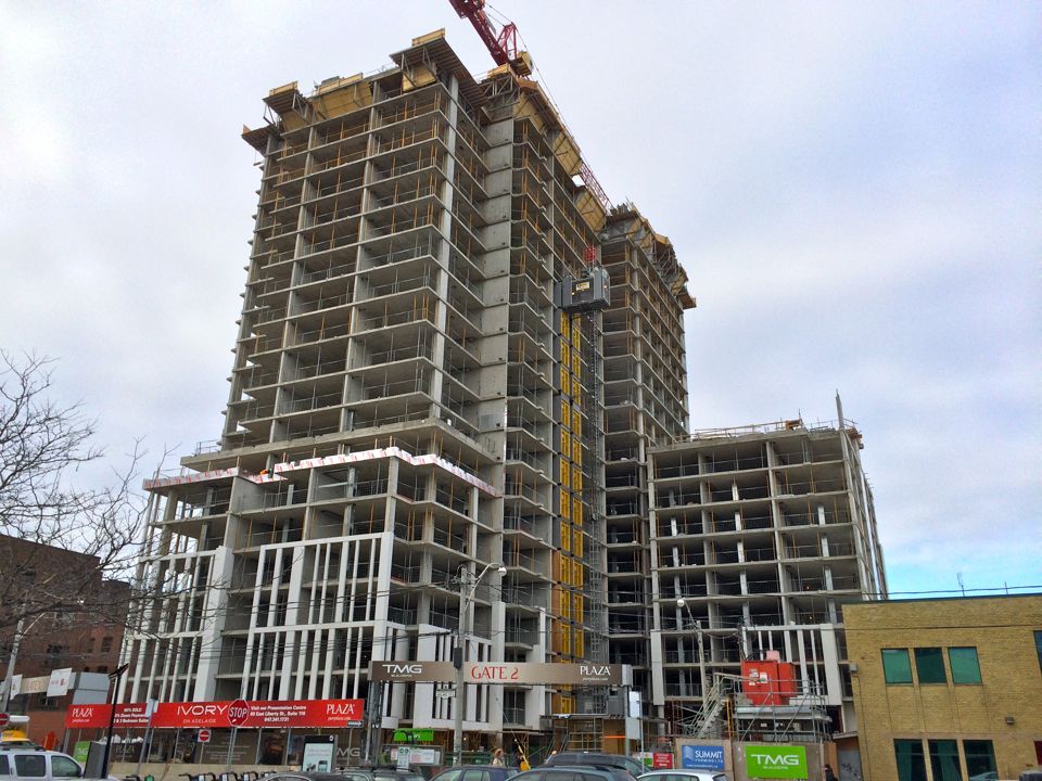 Precast Cladding Puts the Ivory on Plaza's Ivory on Adelaide | UrbanToronto