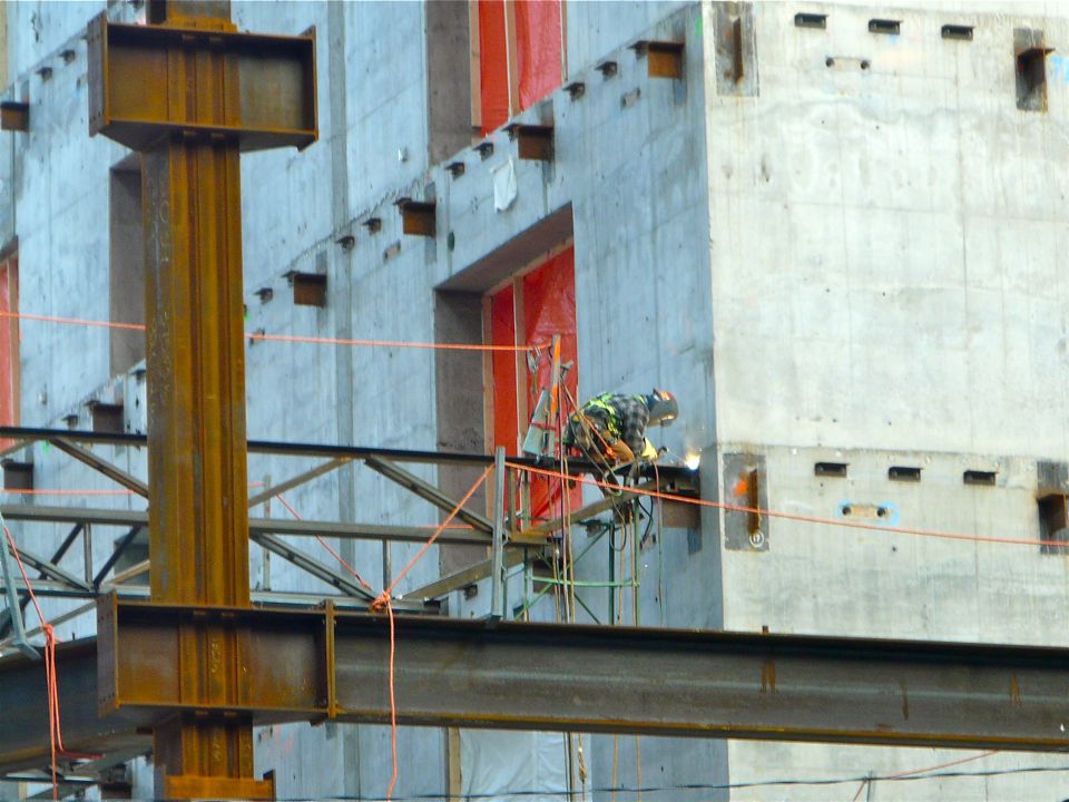 Steel-Framed Bay Adelaide East Tower Continues to Take Shape | UrbanToronto