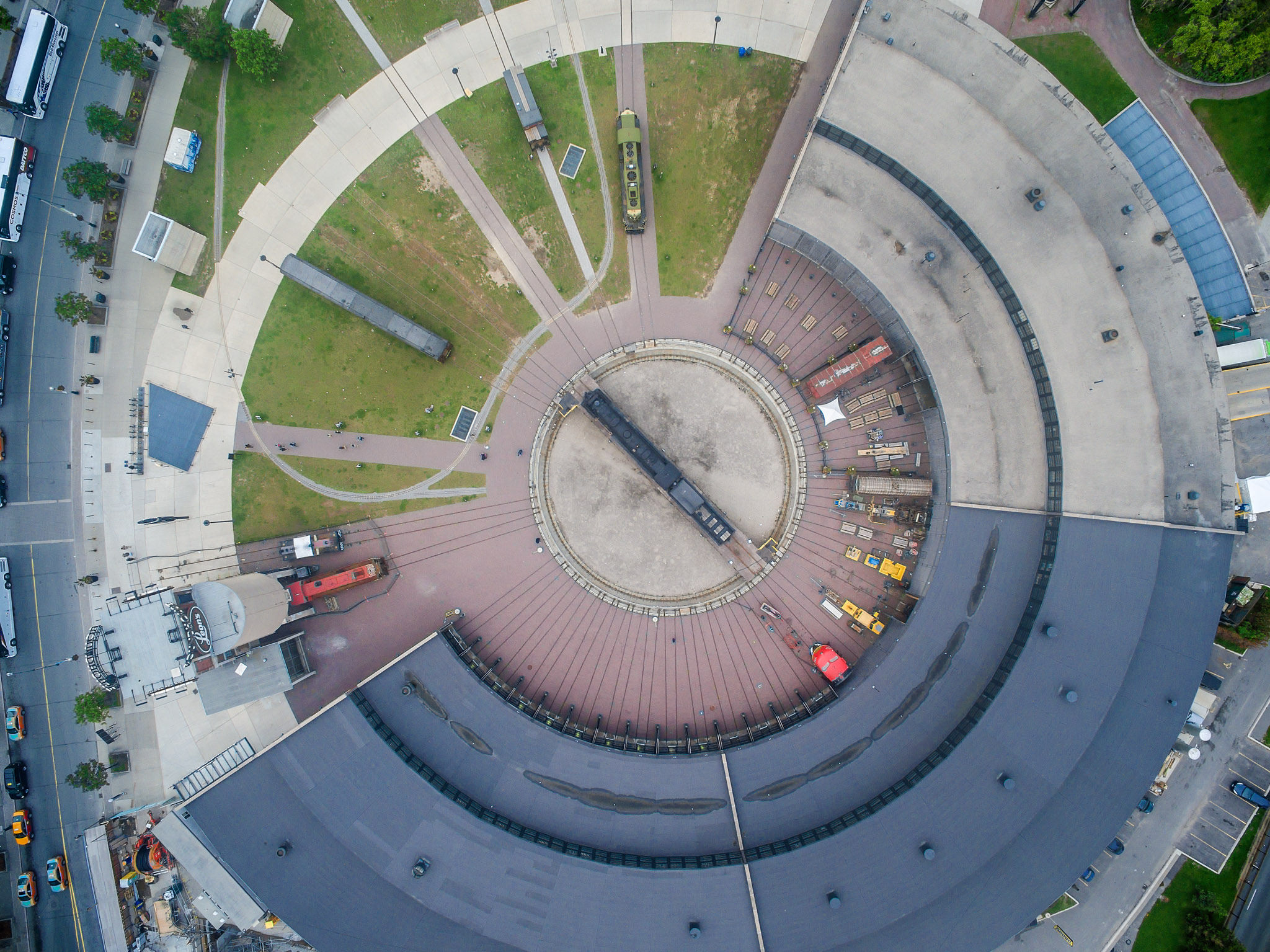 Photo of the Day: Roundhouse Park | UrbanToronto