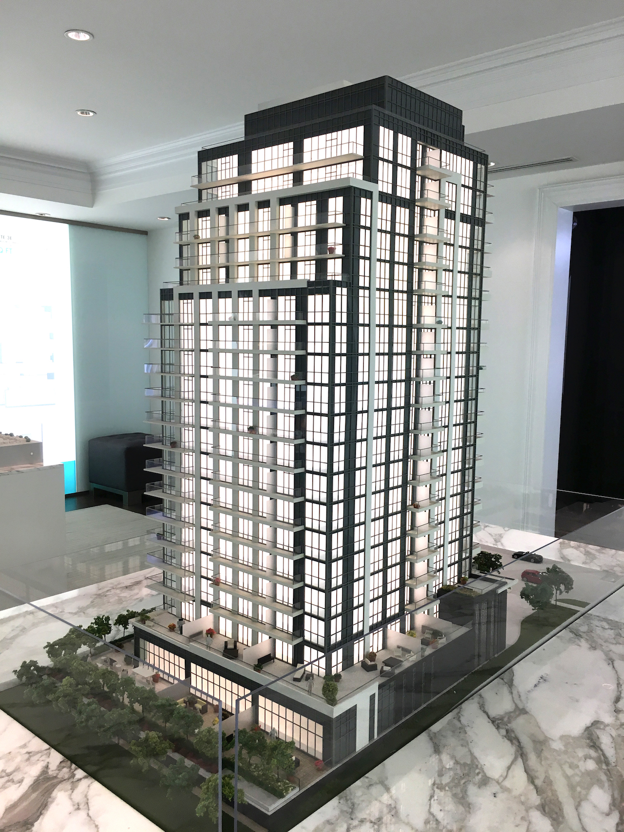 Scale Model Provides Insight into Design of 609 Avenue Road | UrbanToronto