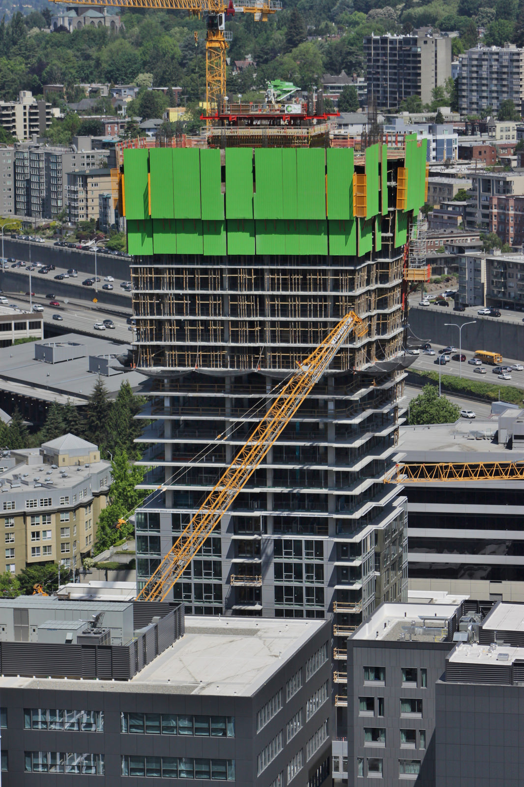 Slanted Walls of Kinects Tower Visible | SkyriseCities