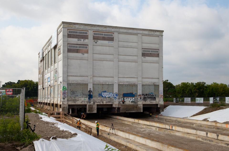 Metrolinx Time-Lapse Captures Kodak Building's 'Big Move' | UrbanToronto