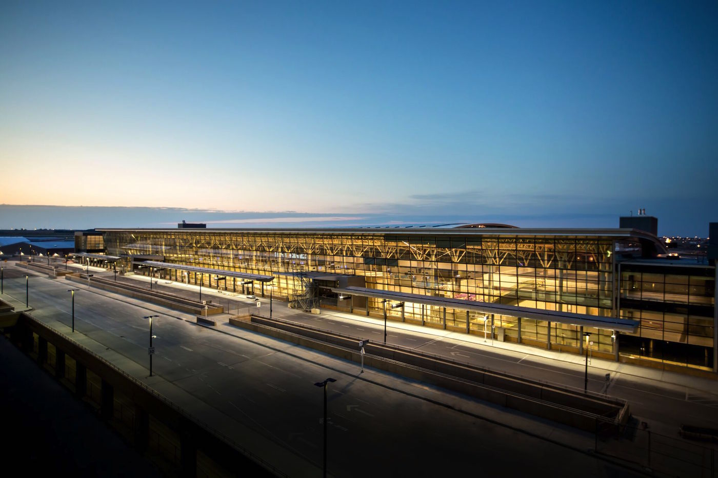 New International Terminal Opens at YYC | SkyriseCities