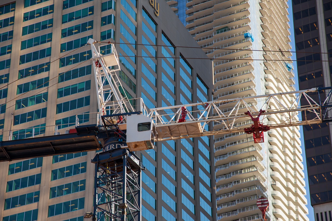 Crane Raised, Foundations Underway at 1 Yorkville Condos | UrbanToronto