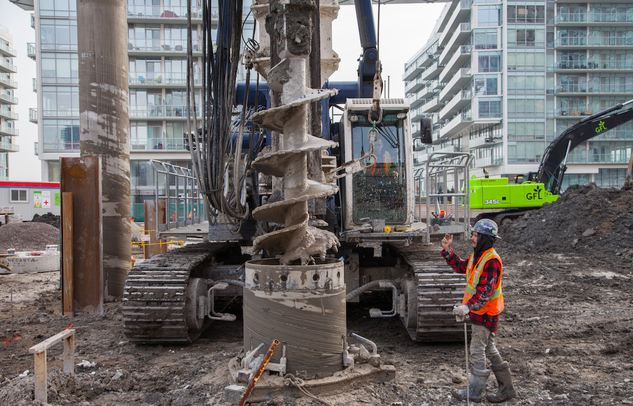 Shoring Kicks Off Construction of 35-Storey Tower at Pier 27 | UrbanToronto