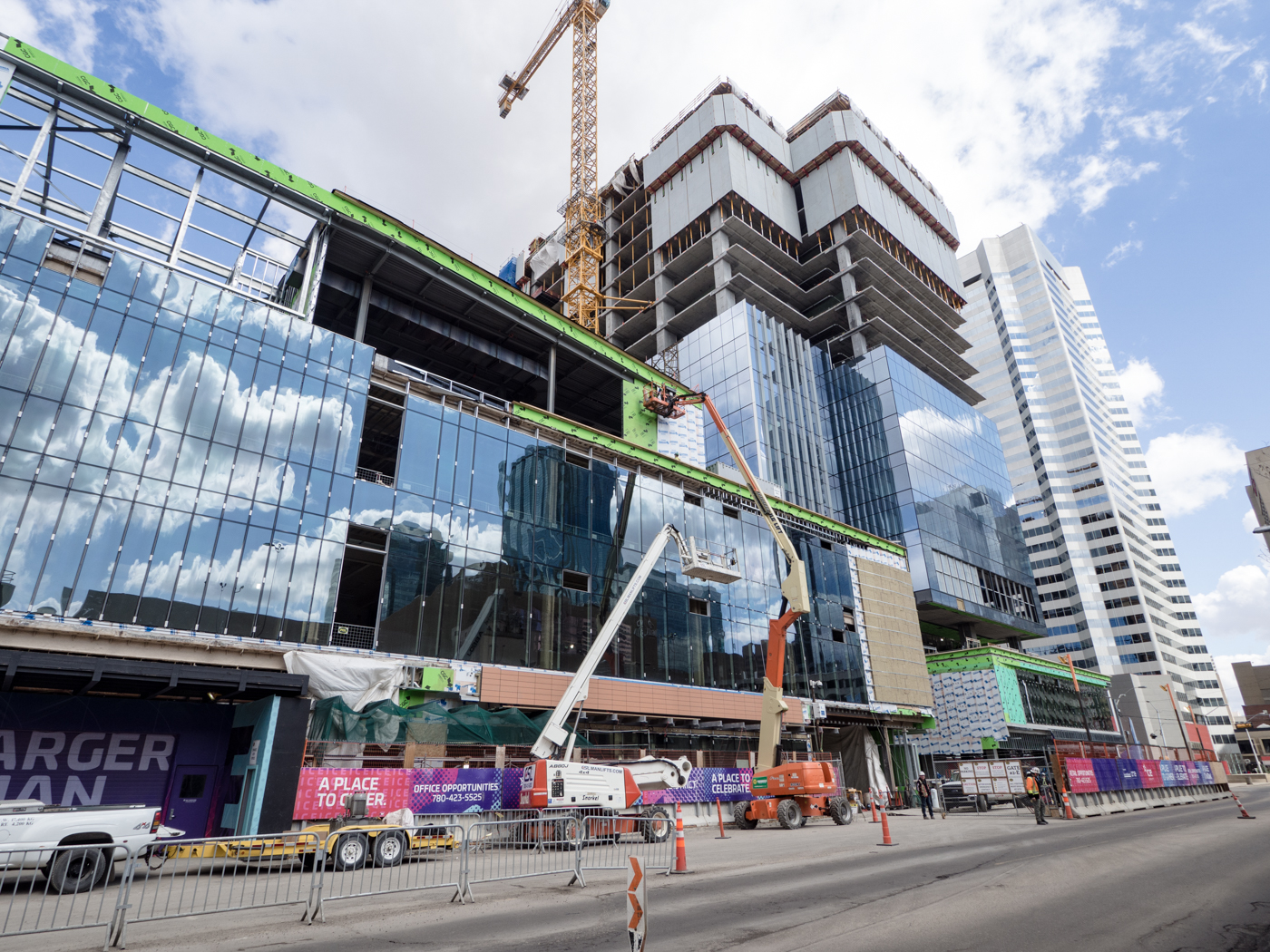 Dressing the Stantec Tower | SkyriseEdmonton