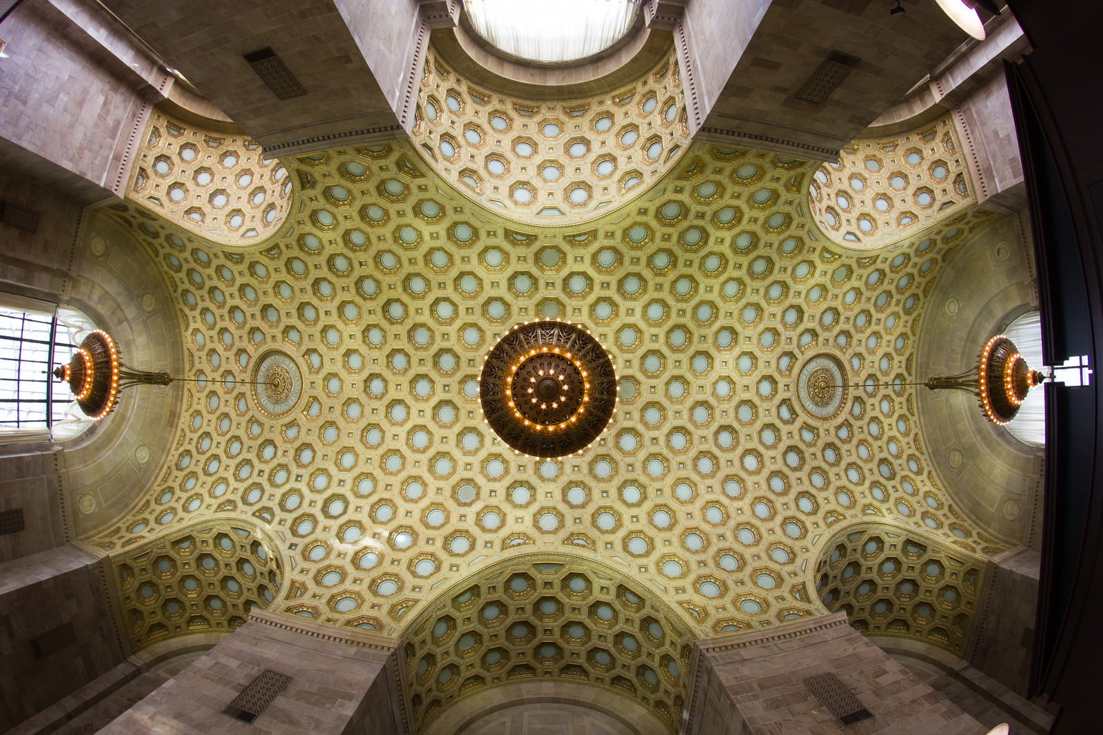 Photo of the Day: Banking Hall | UrbanToronto