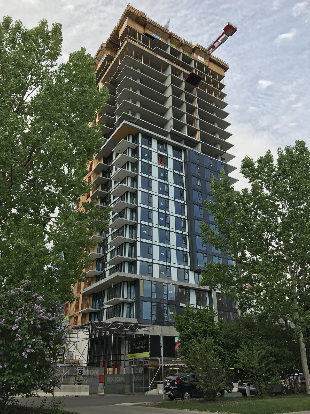 Cladding Shapes Qualex Landmark's Park Point | SkyriseCalgary