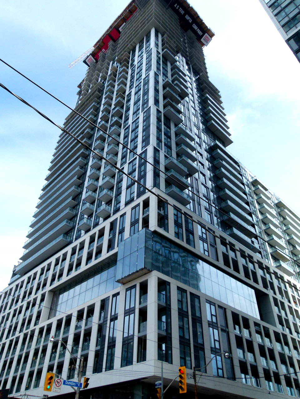 Dundas Square Gardens Completion Date | Fasci Garden