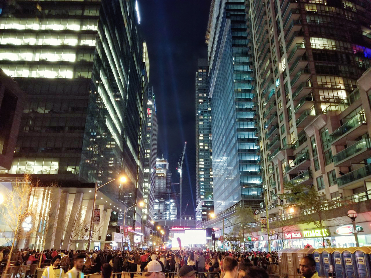 Electric Atmosphere in Jurassic Park | UrbanToronto