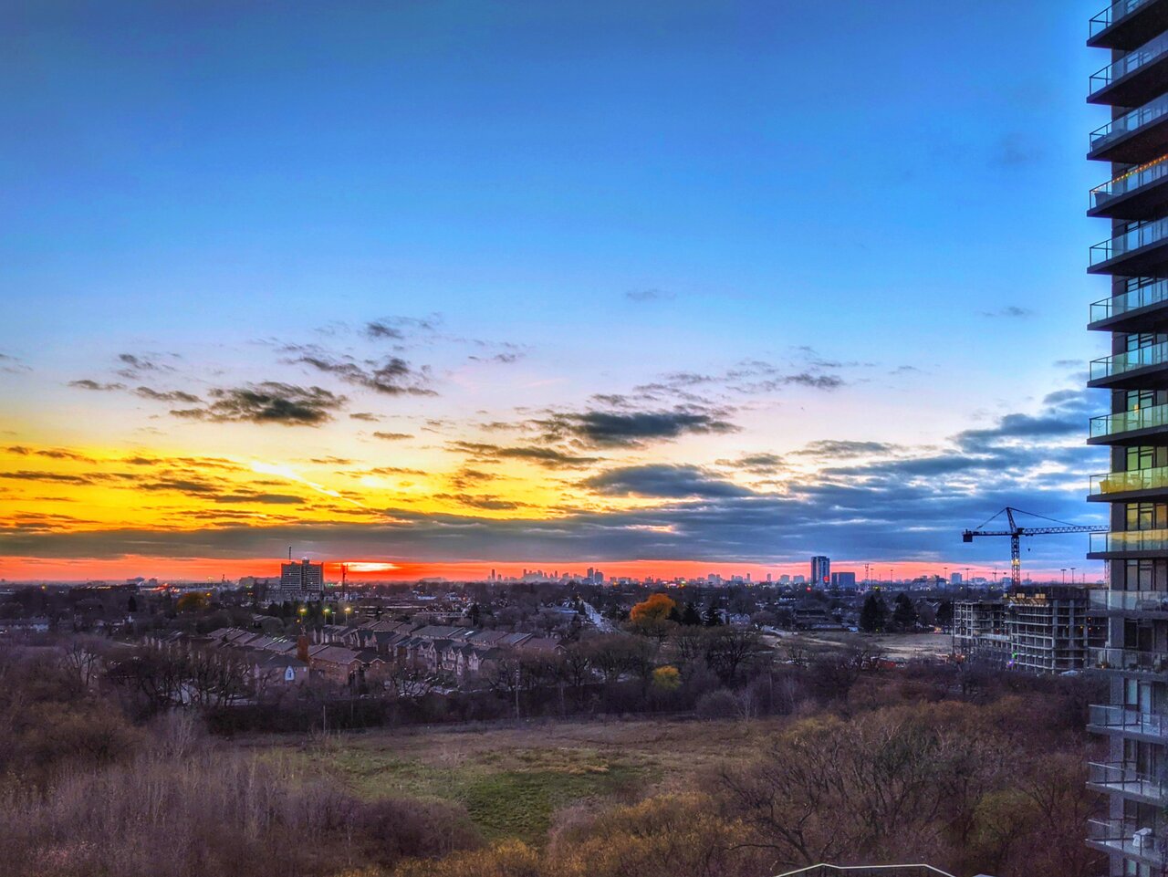 Etobicoke Sunset | UrbanToronto