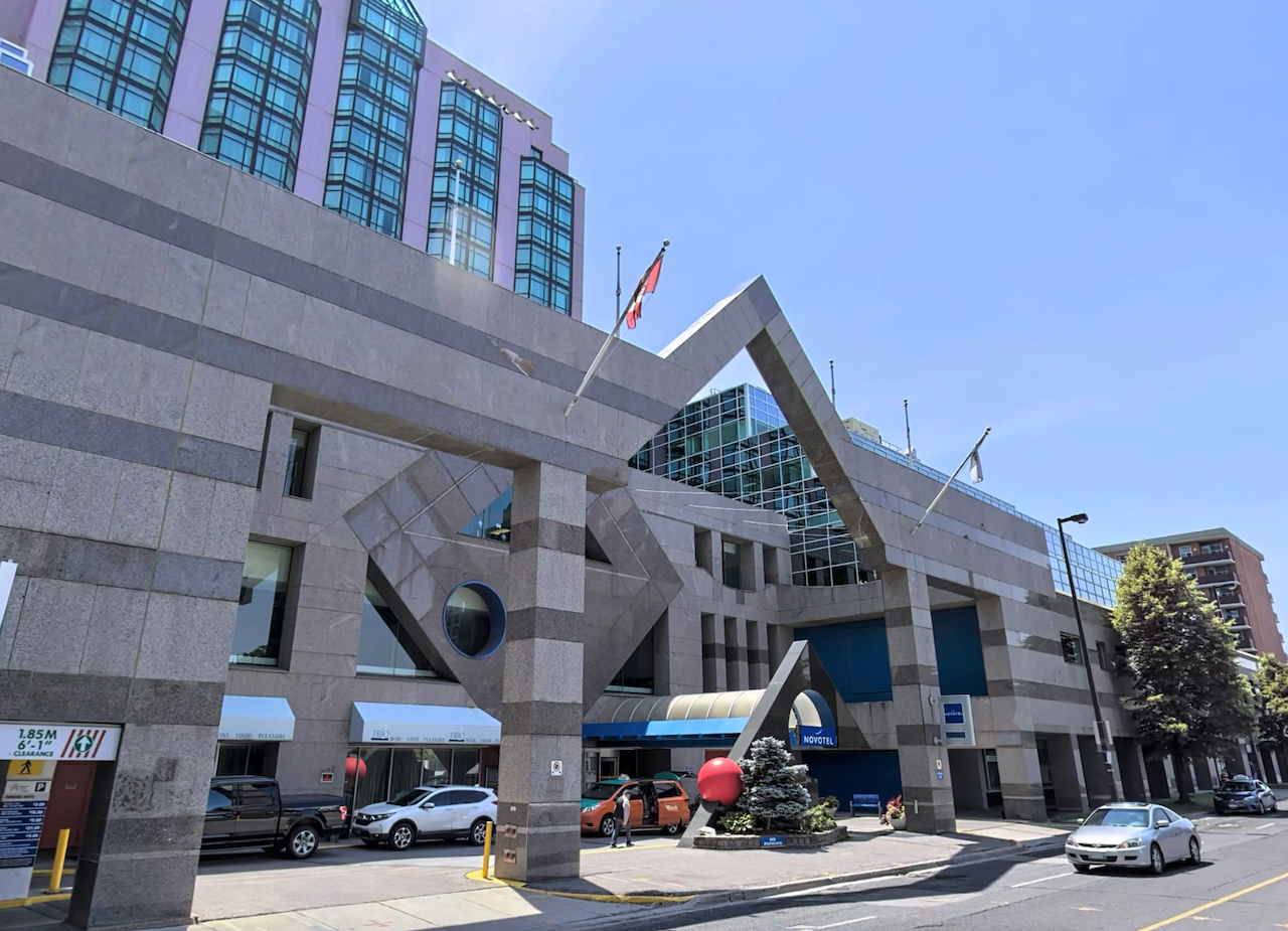 Toronto Approves Refugee Shelter Spaces | UrbanToronto
