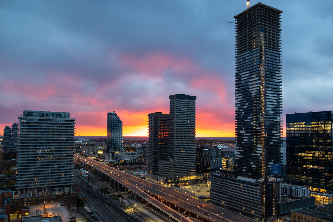 Start Your Week With A Sunrise | UrbanToronto