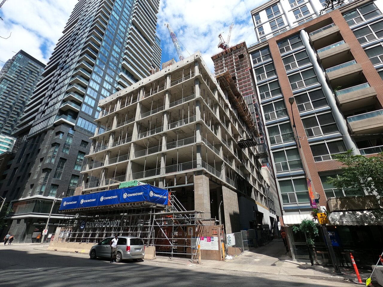 55 Mercer Rising Rapidly Into Dense Entertainment District Skies ...