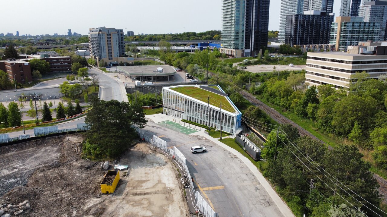 Flying Over the Site of Amexon's The Residences at Central Park ...